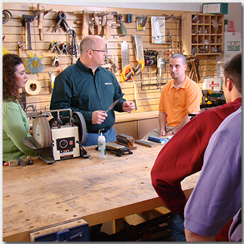 National Publication Features Woodcraft’s 20-Year Franchising Annivers