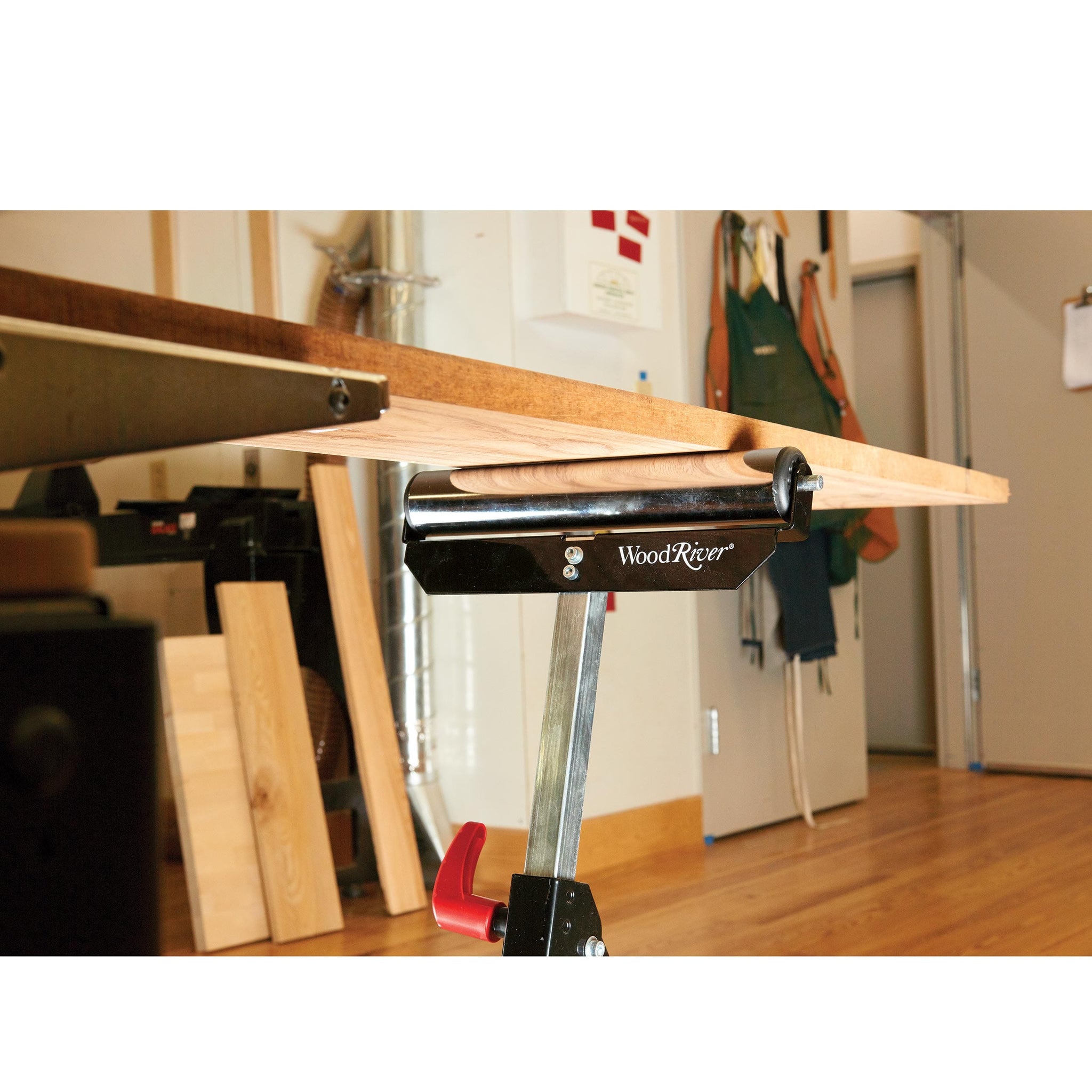 WoodRiver - Single Roller Work Support Stand | Woodcraft