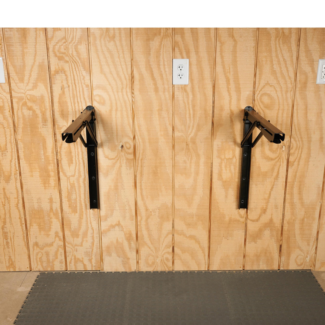 WoodRiver Folding Brackets for Wall Mounted Workbenches | Woodcraft