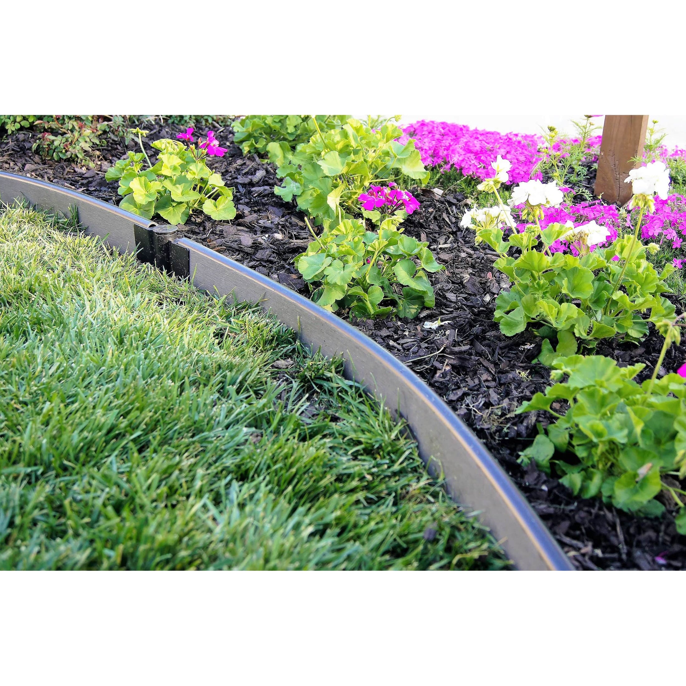 Curved Landscape Edging Kit 16' - 1" profile | Woodcraft