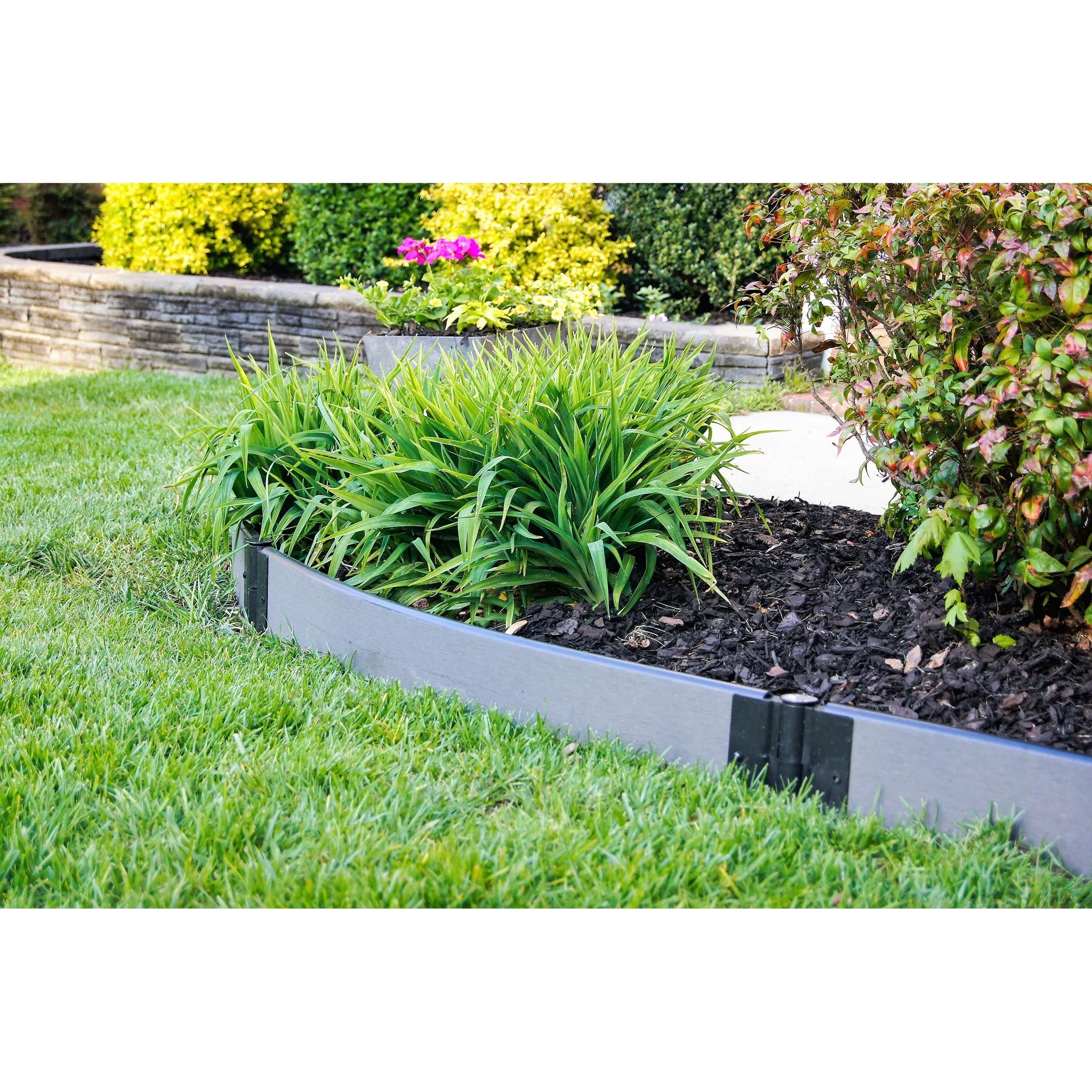 Frame it All Curved Landscape Edging Kit 16' - 1" profile | Woodcraft