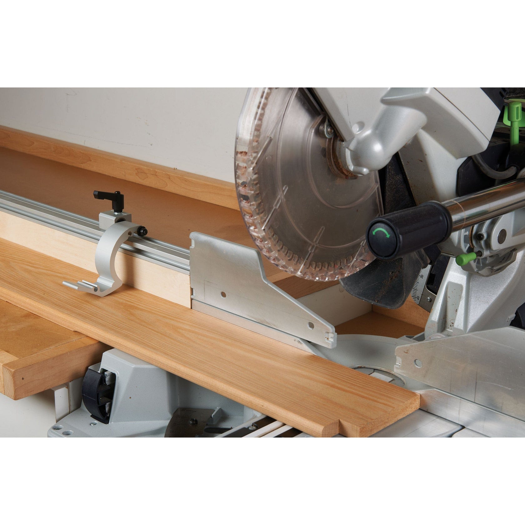 Flip-Over Fence Track Stop | Woodcraft