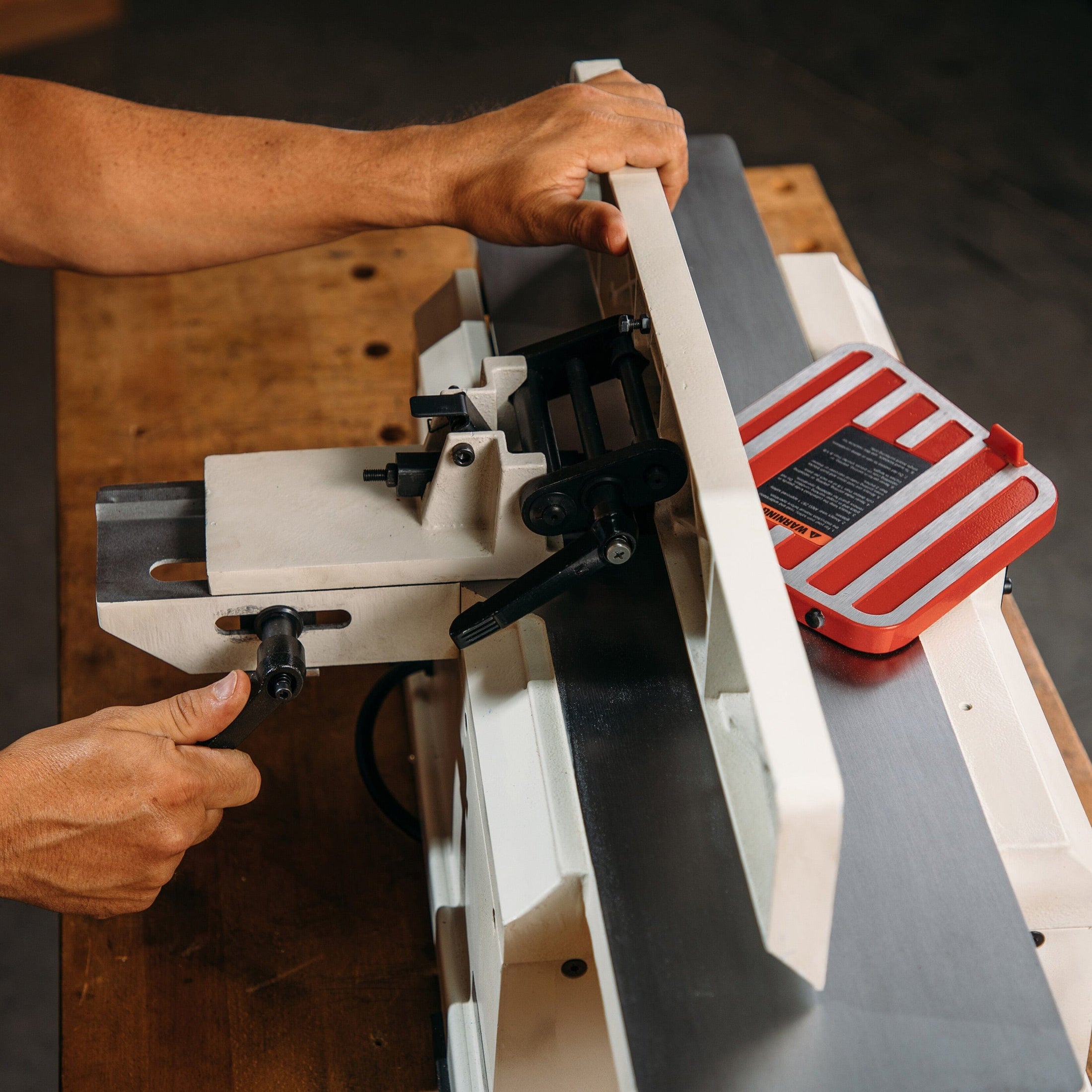JET 6" Benchtop Jointer with Helical Cutterhead | Woodcraft