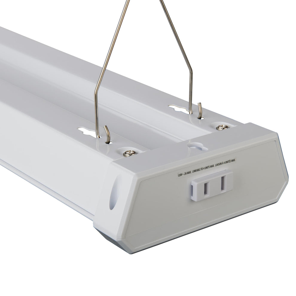 MaxLite Linkable LED Shop Light - 4300 Lumens - 48" | Woodcraft