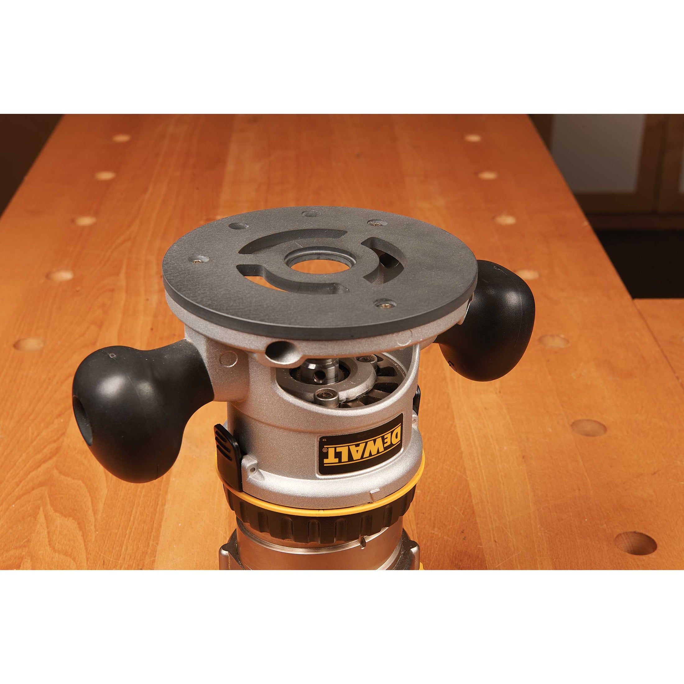Buy WoodRiver® Router Baseplate - PC890 / DW618 - Fixed Base at Woodcraft
