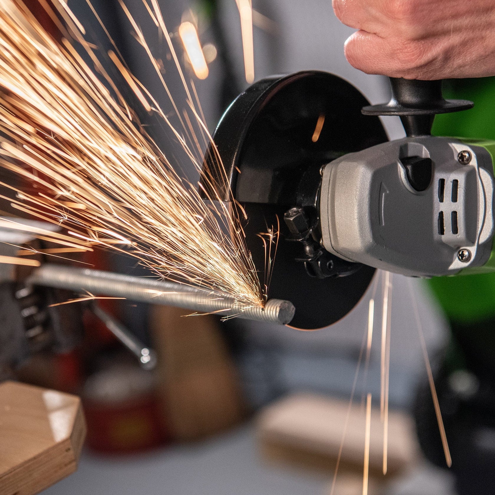 24V Brushless Angle Grinder AG24L00 | Woodcraft