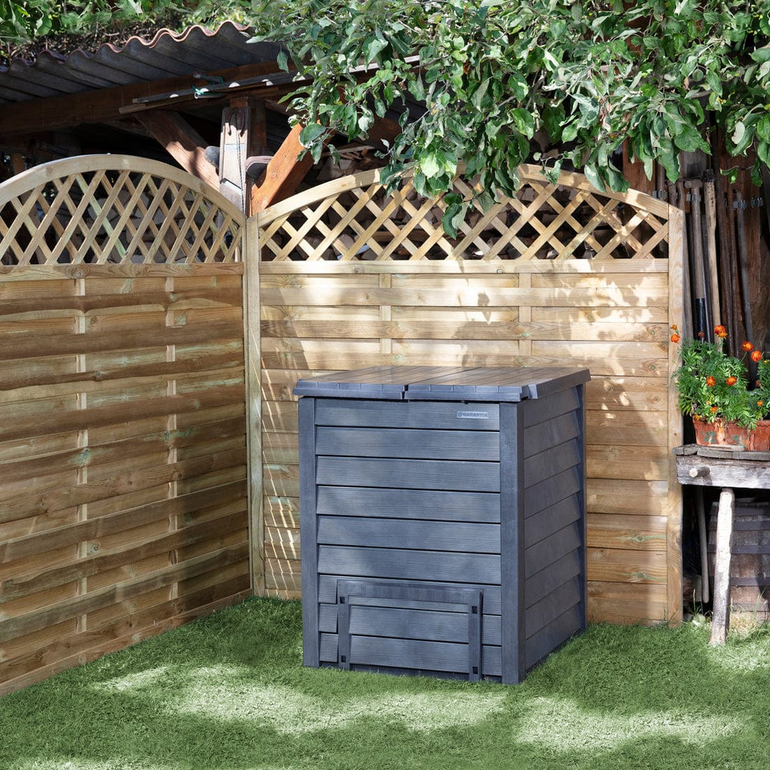 Thermo Wood Grain Texture Composter | Woodcraft