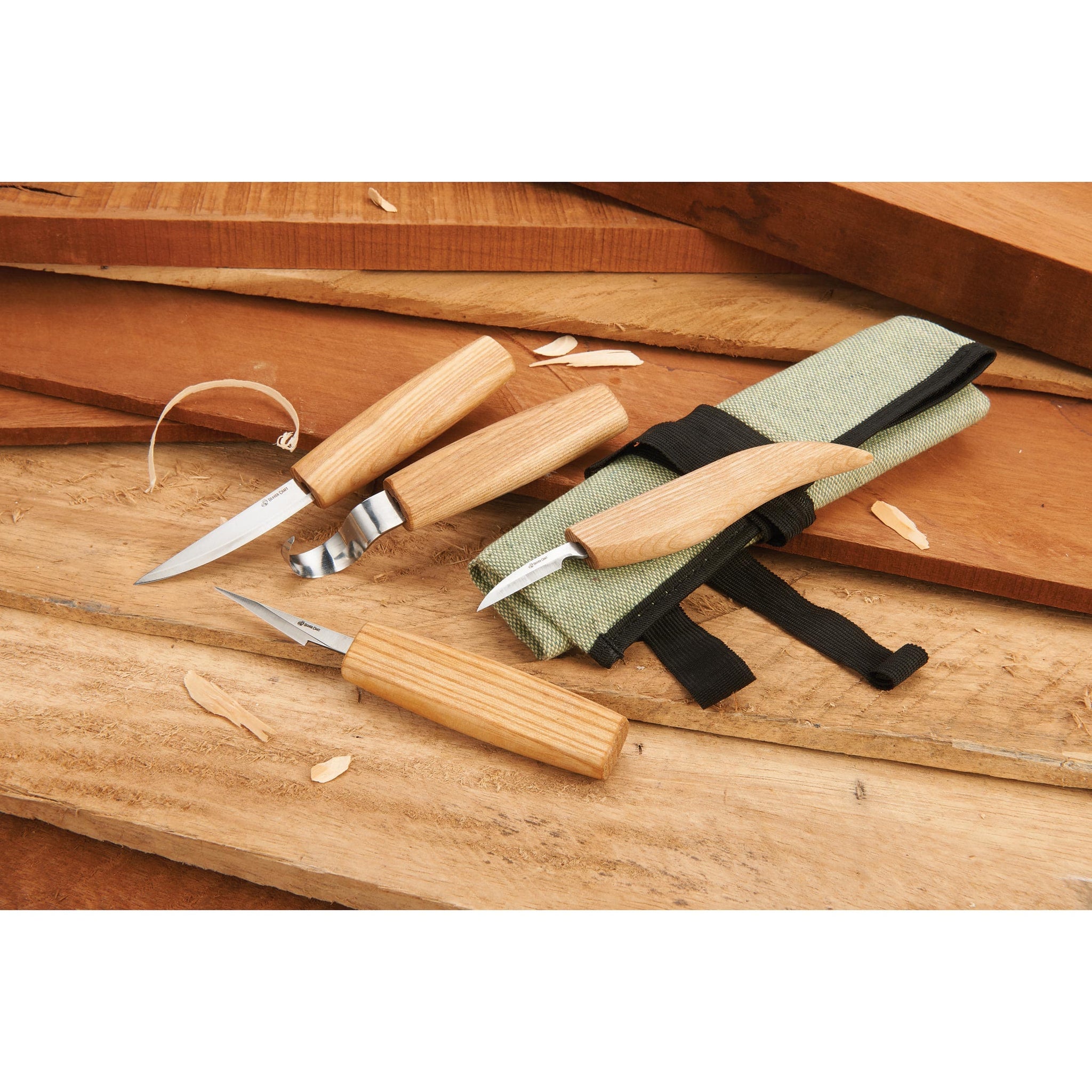 Beavercraft Carving Knives in Tool Roll - 4 Piece | Woodcraft