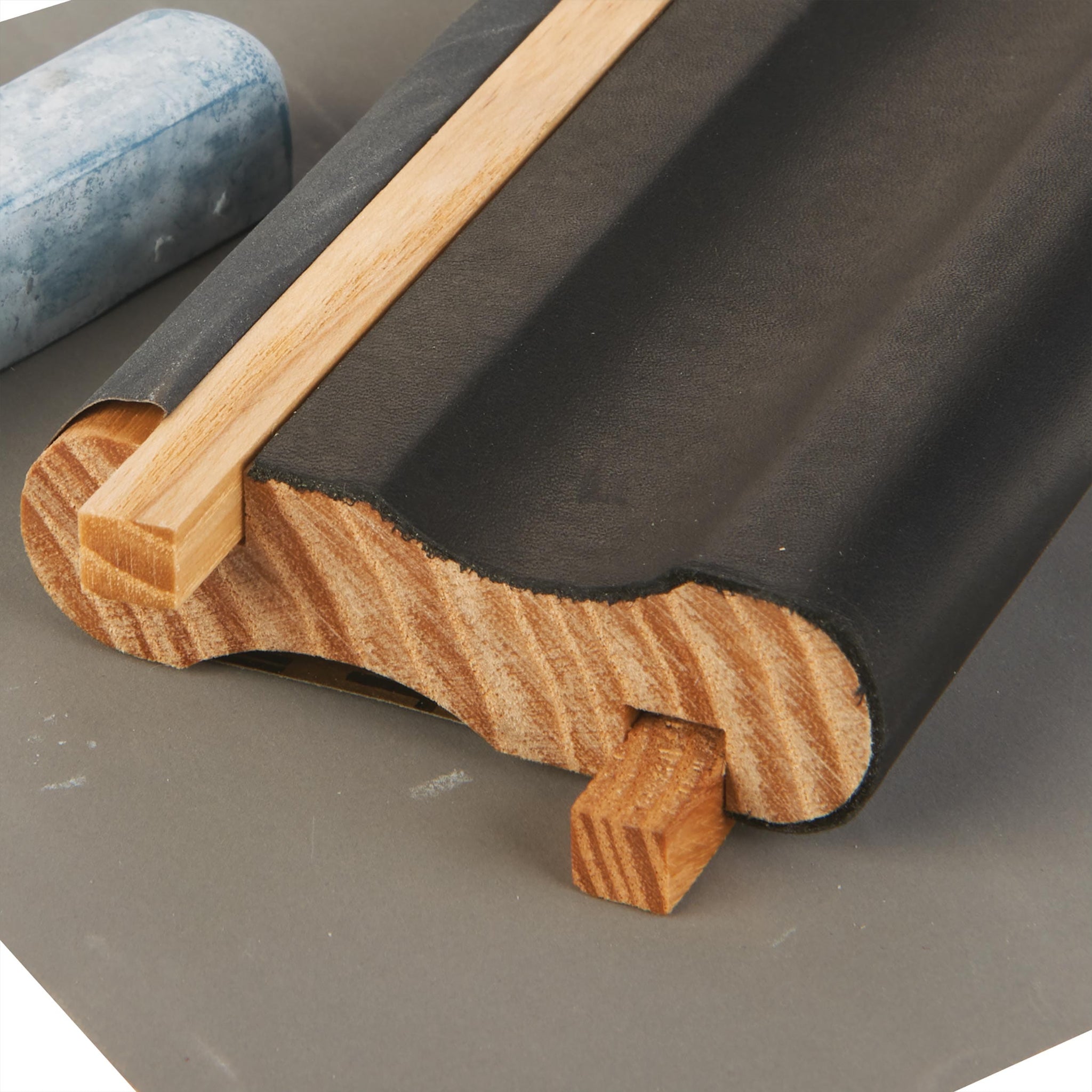 Beavercraft Hook Knife Strop | Woodcraft