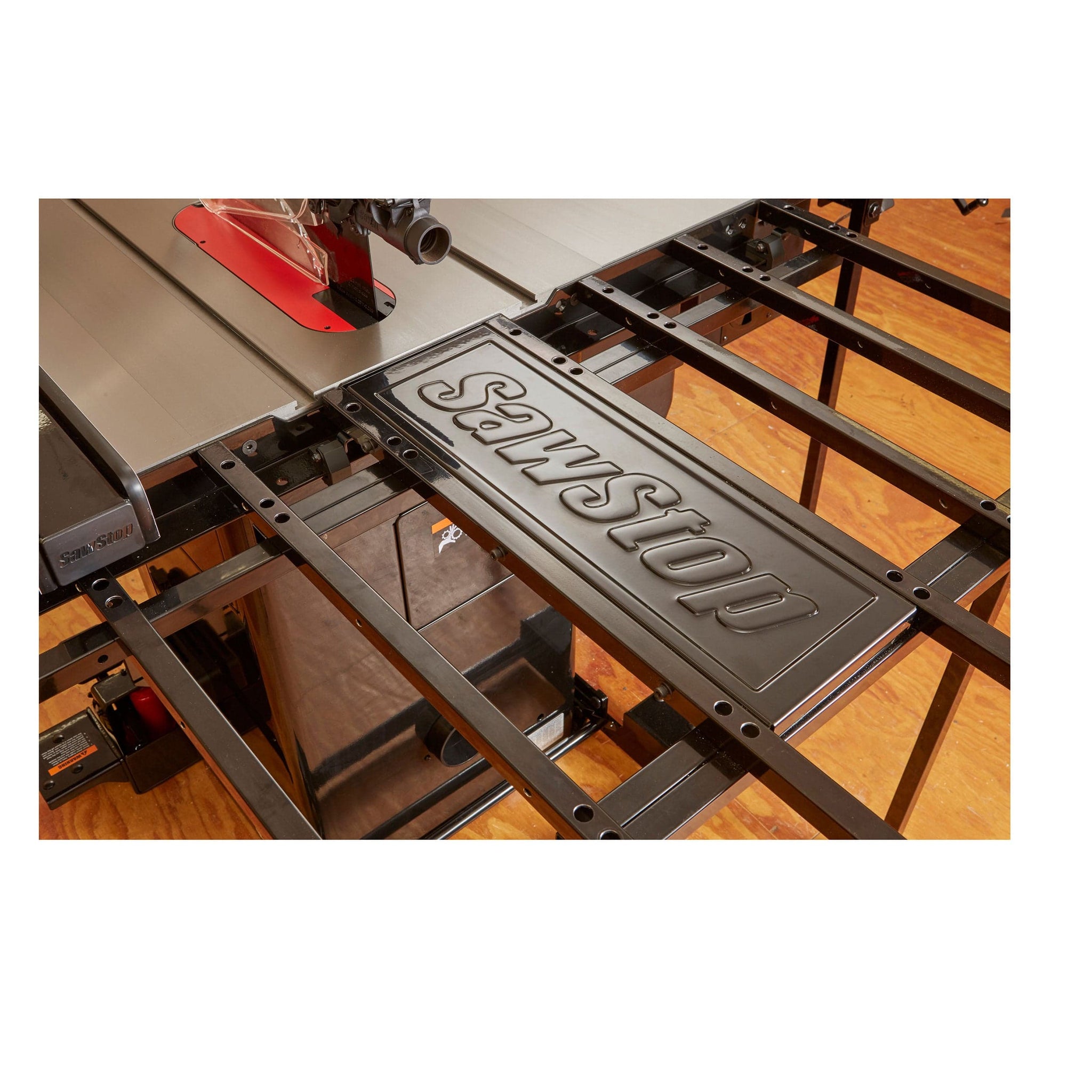 Sawstop Folding Outfeed Table | Woodcraft